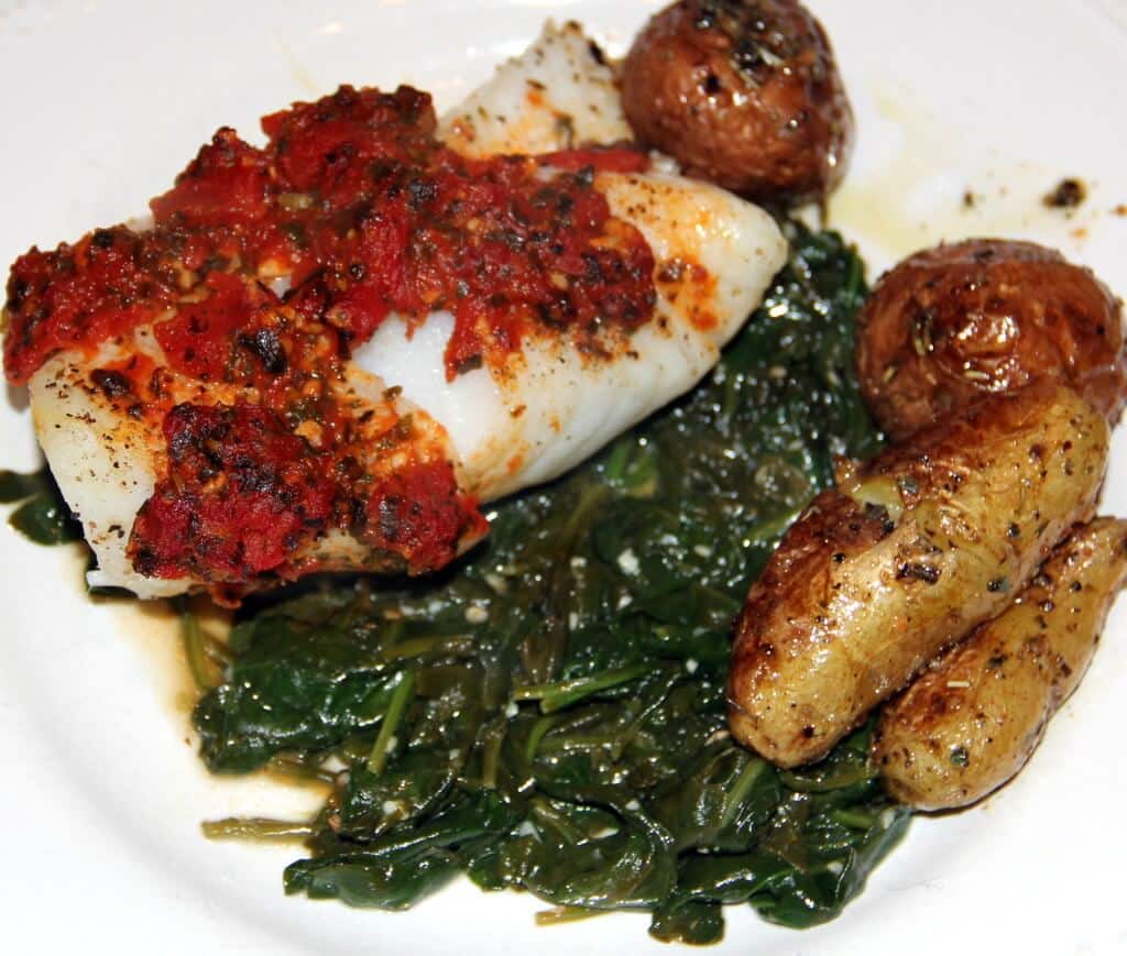 Baked Fish with Fennel and Tomatoes