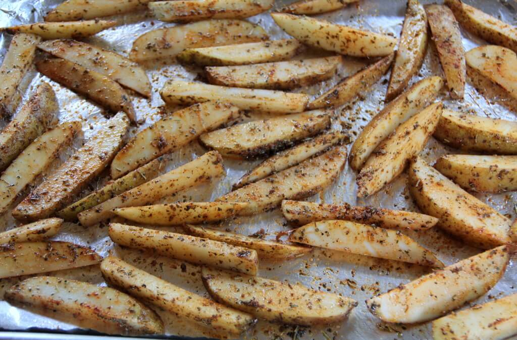 Oven-Roasted French Fries — Spicy, Crispy, Delicious!