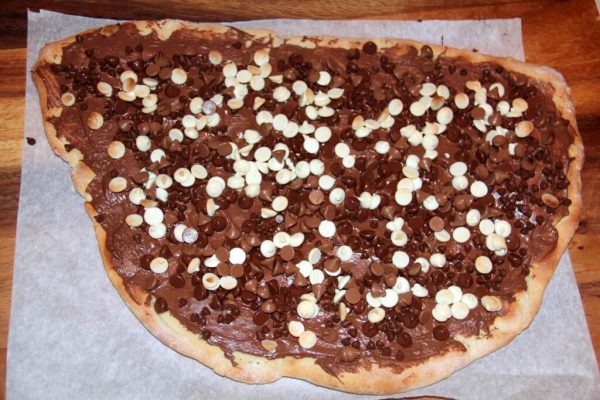 Chocolate Pizza with Hazelnut Spread and Chocolate Chips
