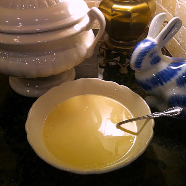 Southern Chicken and Dumplings Recipe - Southern Food and Fun
