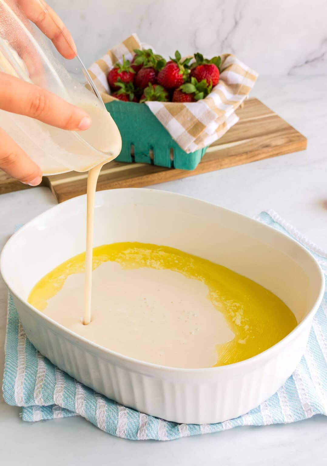 Simple Strawberry Cobbler Recipe - Southern Food and Fun