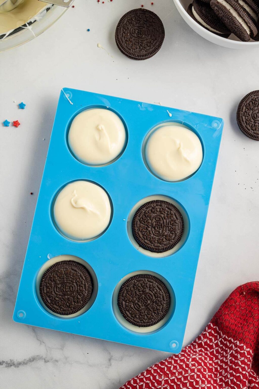 White Chocolate Covered Oreos - Southern Food and Fun