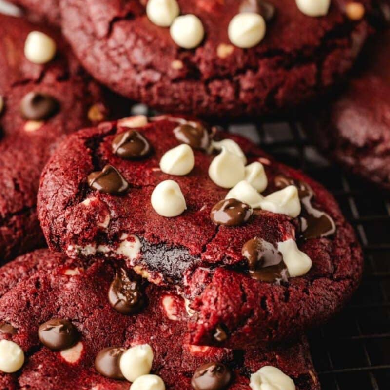 Red Velvet Cake Cookies - Southern Food and Fun
