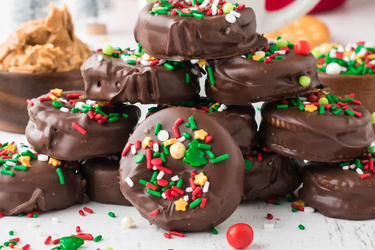 Chocolate Covered Ritz Crackers - Southern Food and Fun
