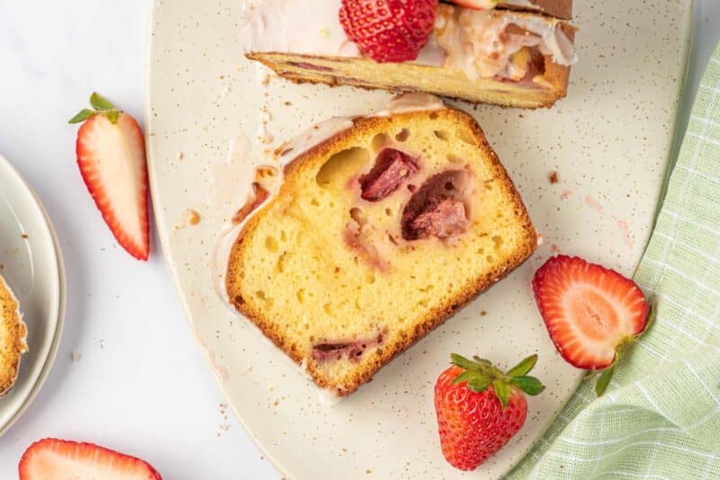 Strawberry Loaf Cake - Southern Food and Fun