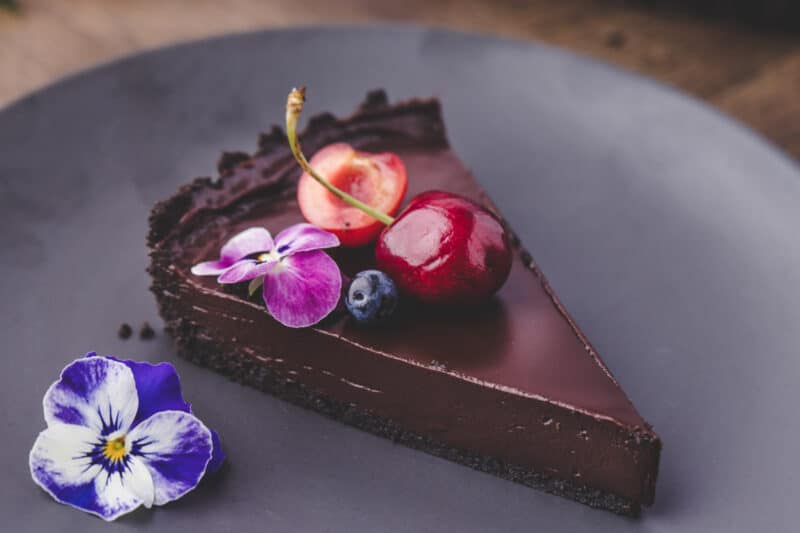 No-Bake Chocolate Tart with Oreo Crust - Southern Food and Fun